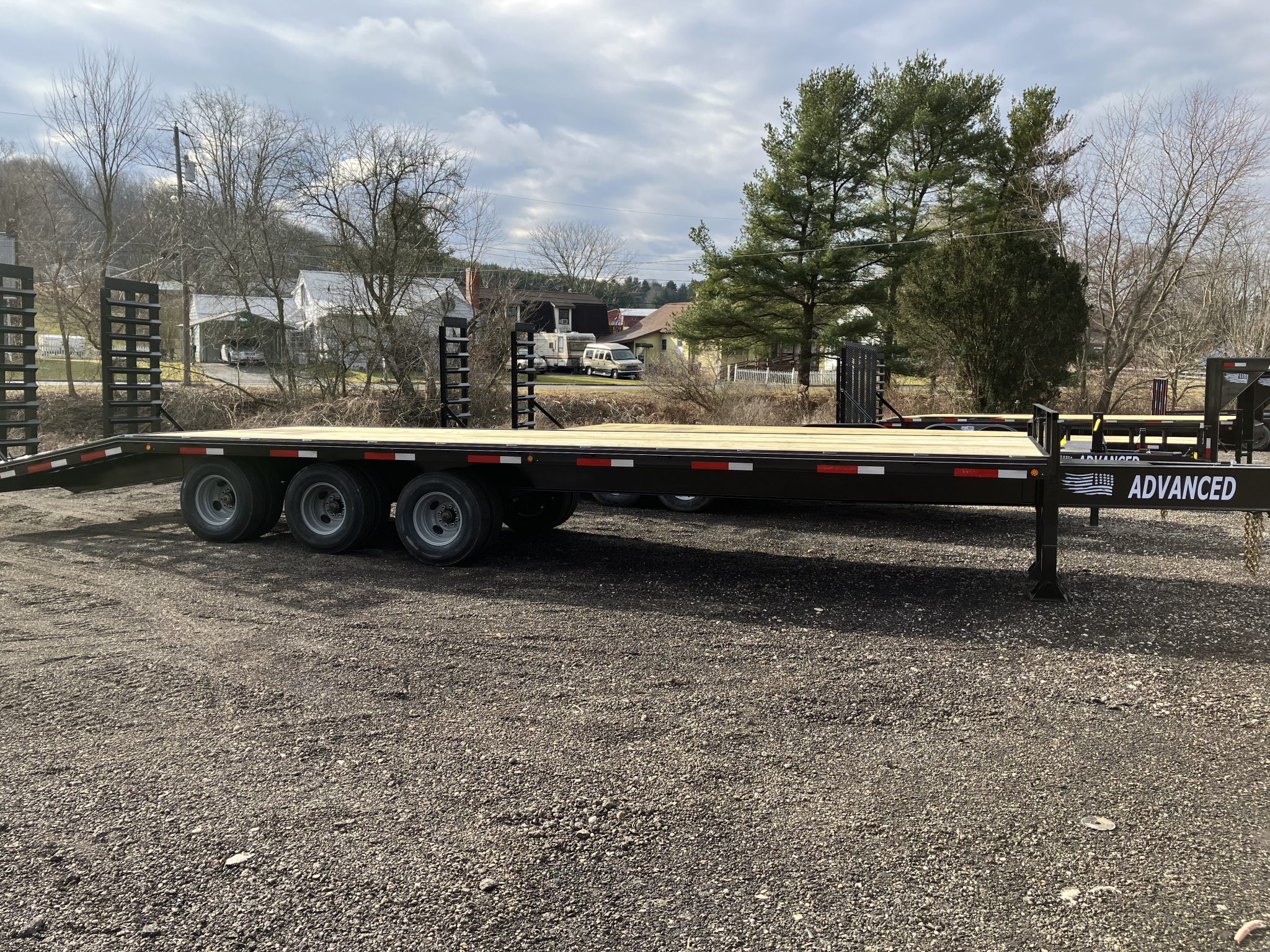 Gooseneck or Bumper Pull: Choosing the Right Trailer for Your Needs